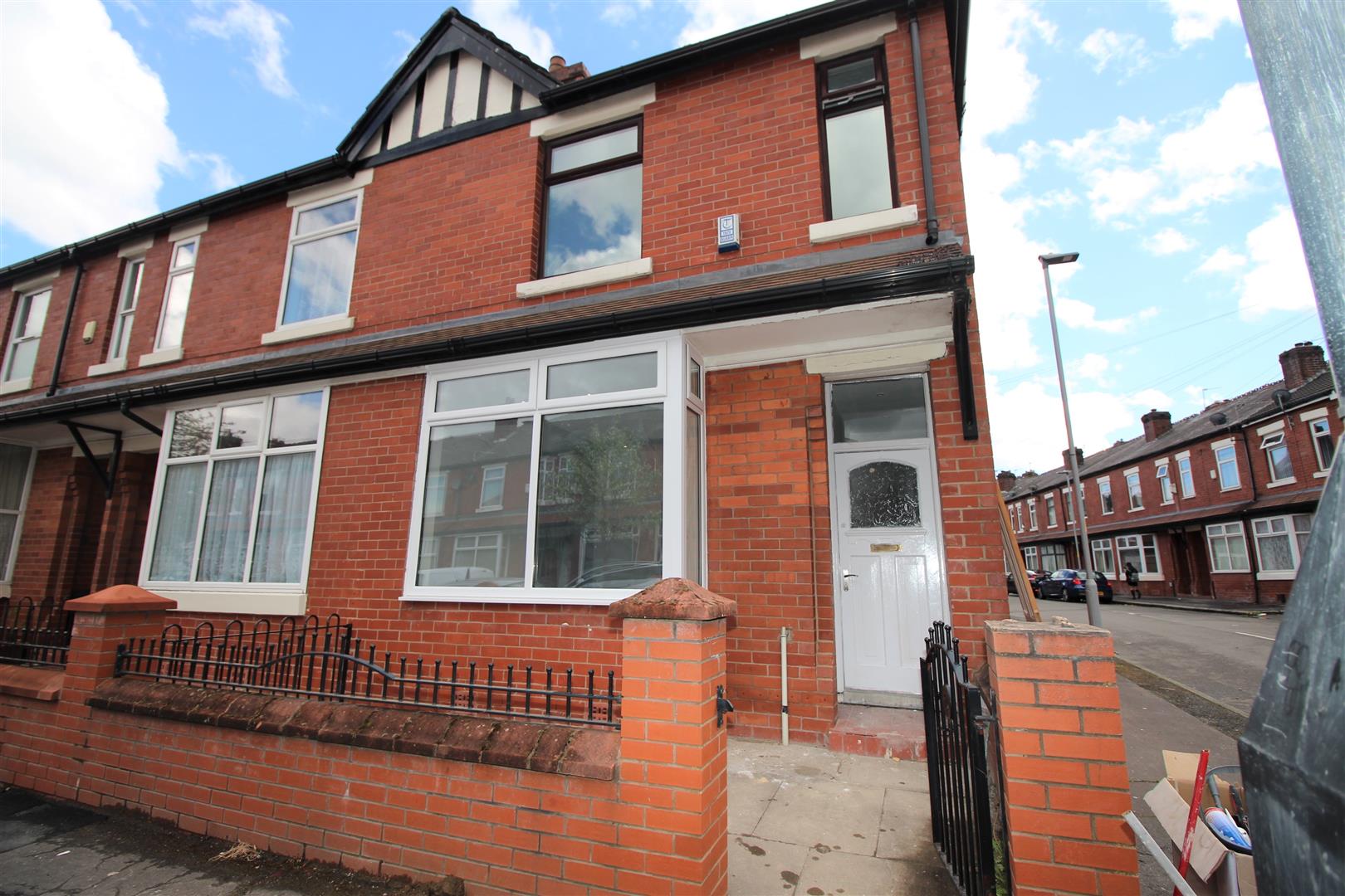 Bluestone Road, Manchester - Pearson Ferrier Estate Agents and Lettings ...